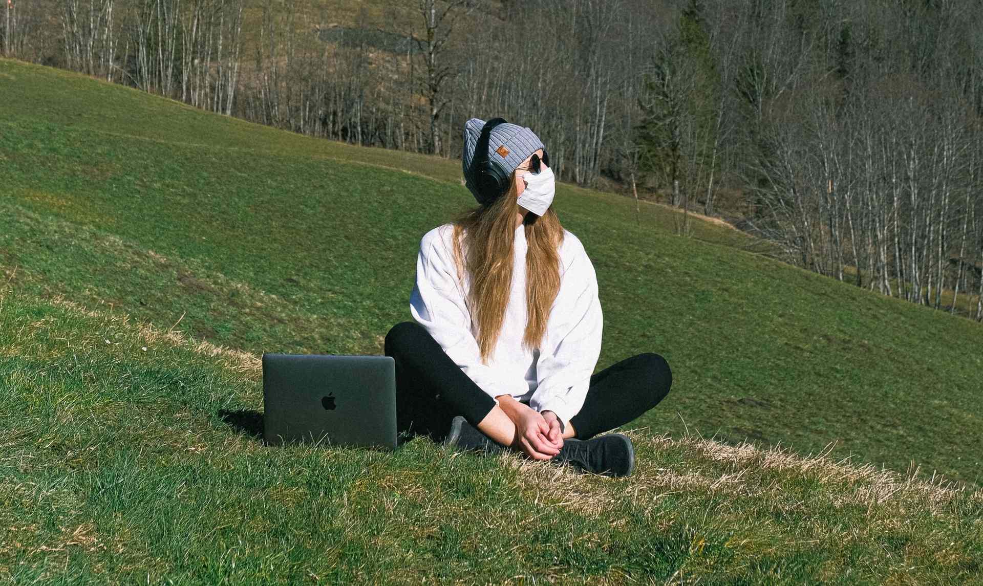 Stay safe with our social distancing playlist | Great Lakes Guide